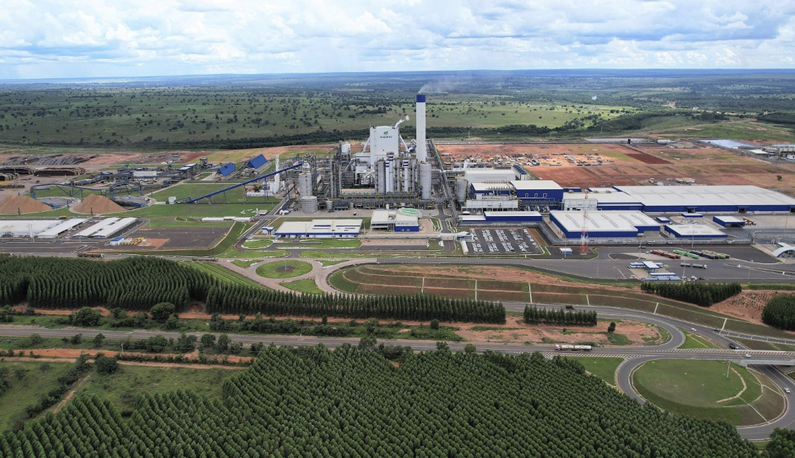 Complexo da Suzano em Ribas integra fábrica de ácido sulfúrico - RCN67